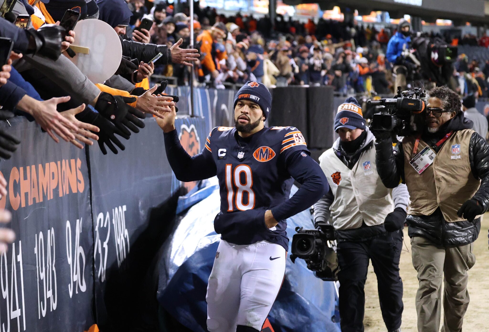 Bears Stun Packers with Overtime Win: Key Takeaways Revealed