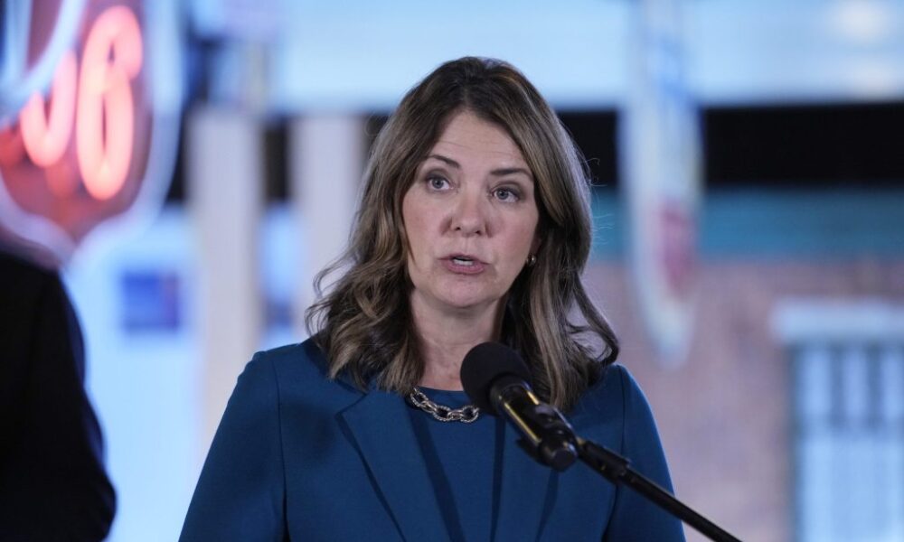 Alberta Unveils New Website for Urgent Bitumen Pipeline Project