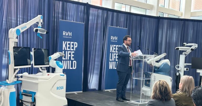 Robotic Assistance Revolutionizes Orthopaedic Surgery at RVH